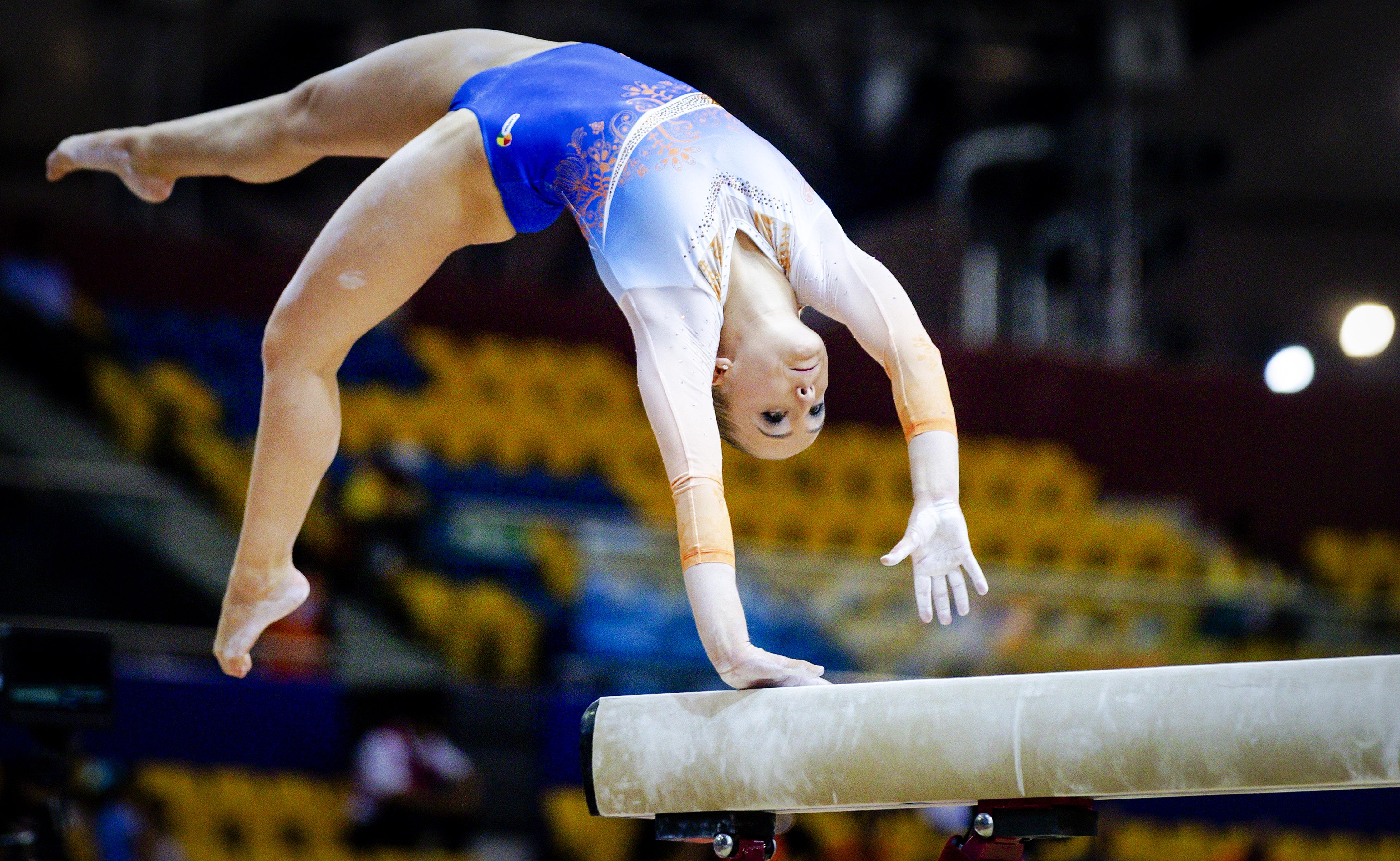 Sanne Wevers – An Old School Gymnastics Blog