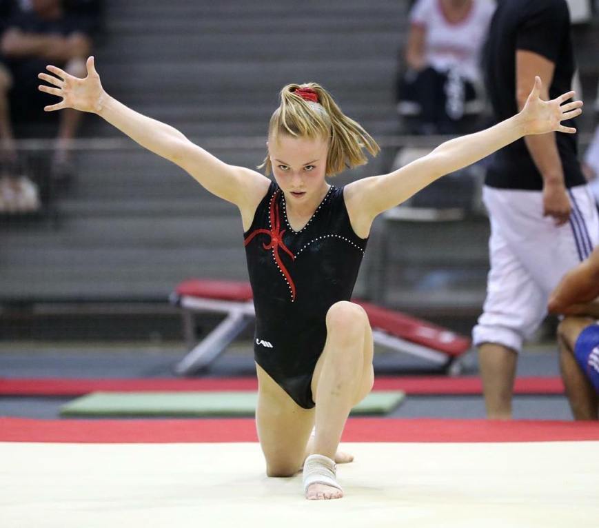 Aline Friess – An Old School Gymnastics Blog