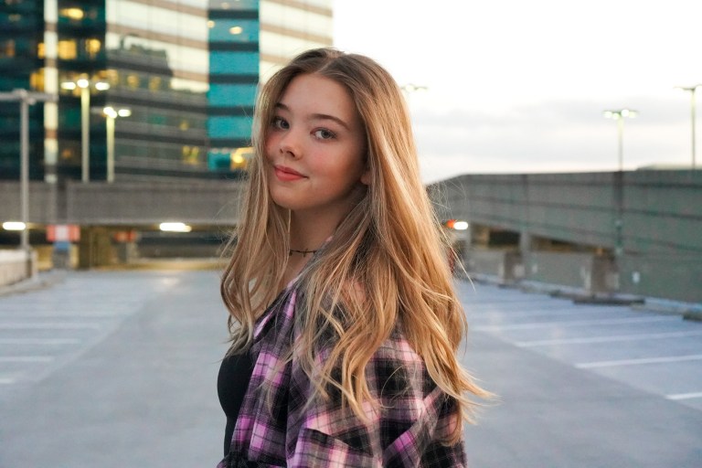 Why Everyone Loves Whitney Bjerken – An Old School Gymnastics Blog